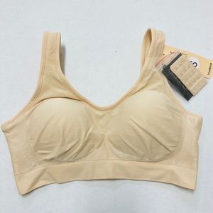 Truekind | Intimates & Sleepwear | 35 Nwt Truekind Daily Wireless ...